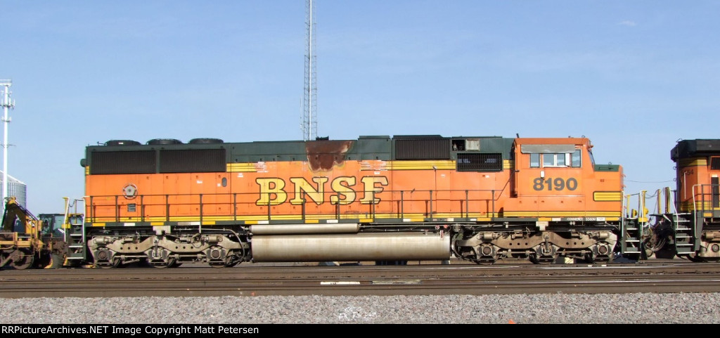 BNSF 8190